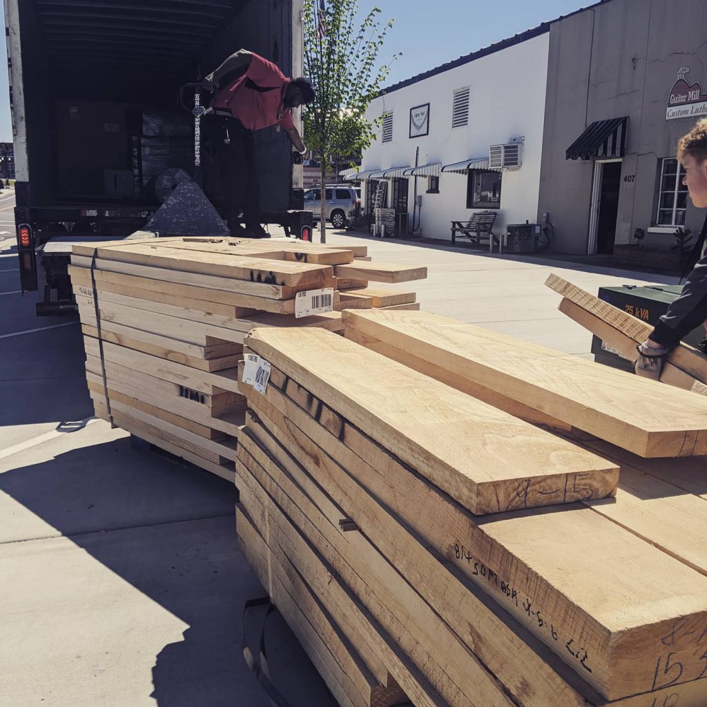 It is Time we Talk about Swamp Ash - Guitar Mill